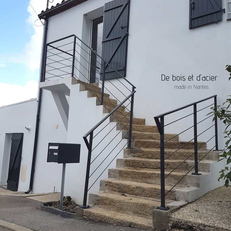 Rambardes – De Bois et D'Acier